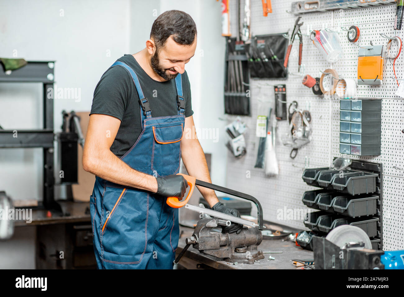 Repairing Something High Resolution Stock Photography and Images - Alamy