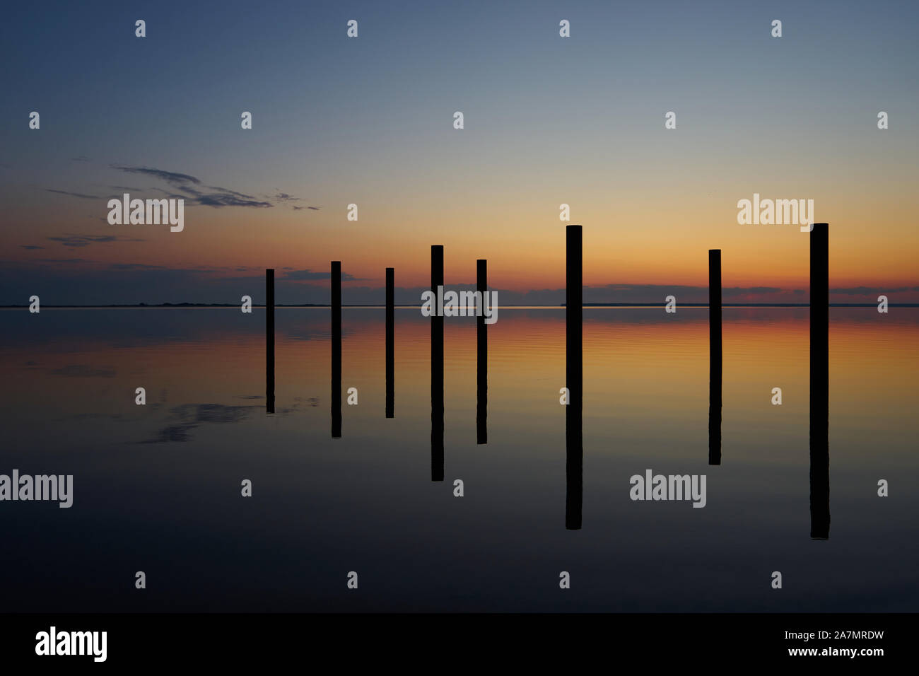 Calm resort hi-res stock photography and images - Alamy