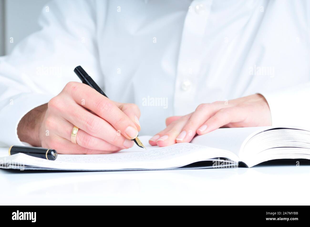 Writing a book hi-res stock photography and images - Alamy