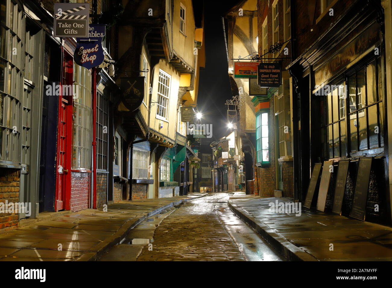 The shambles by night hi-res stock photography and images - Alamy