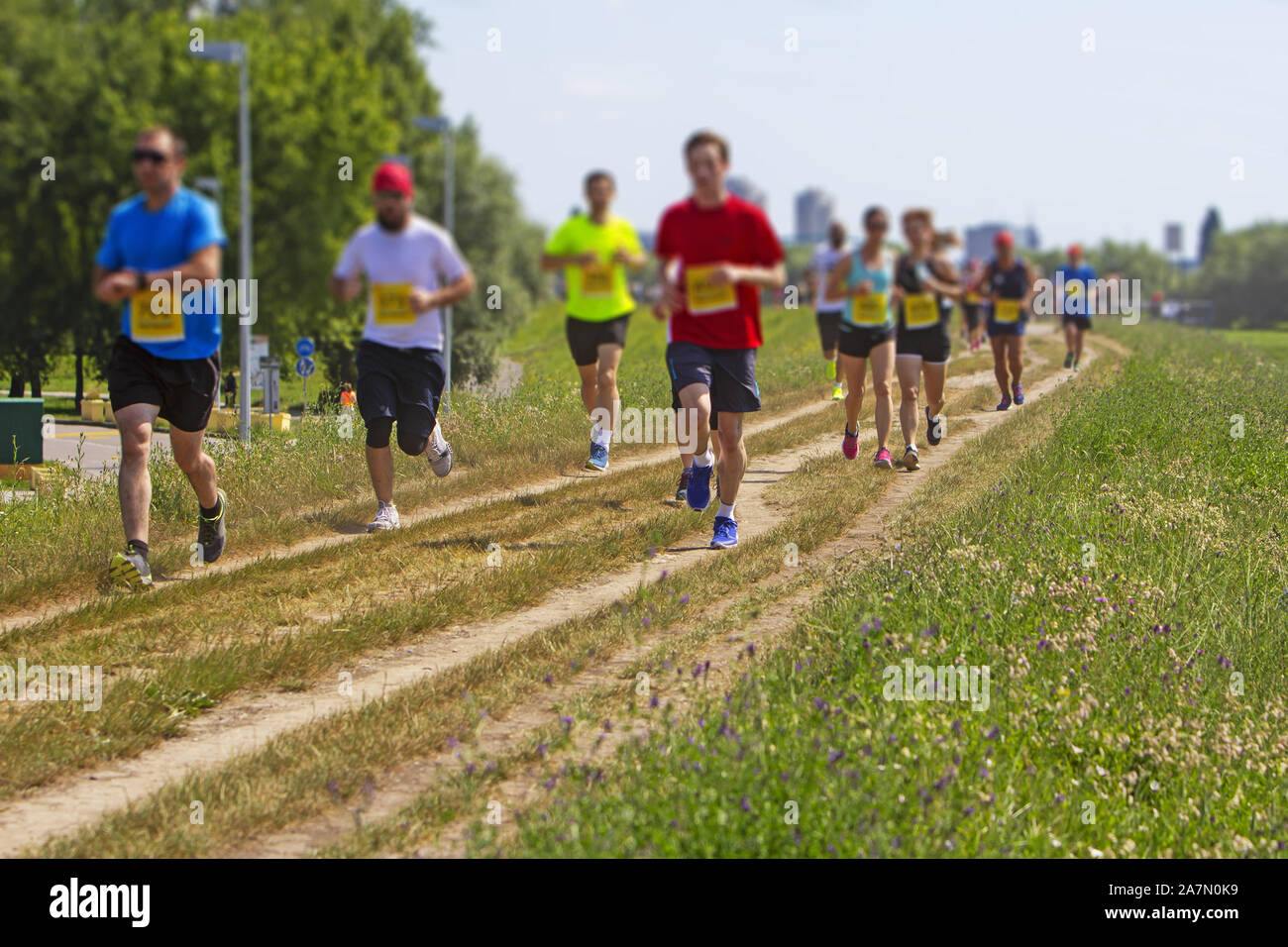 Cross country running hi-res stock photography and images - Alamy