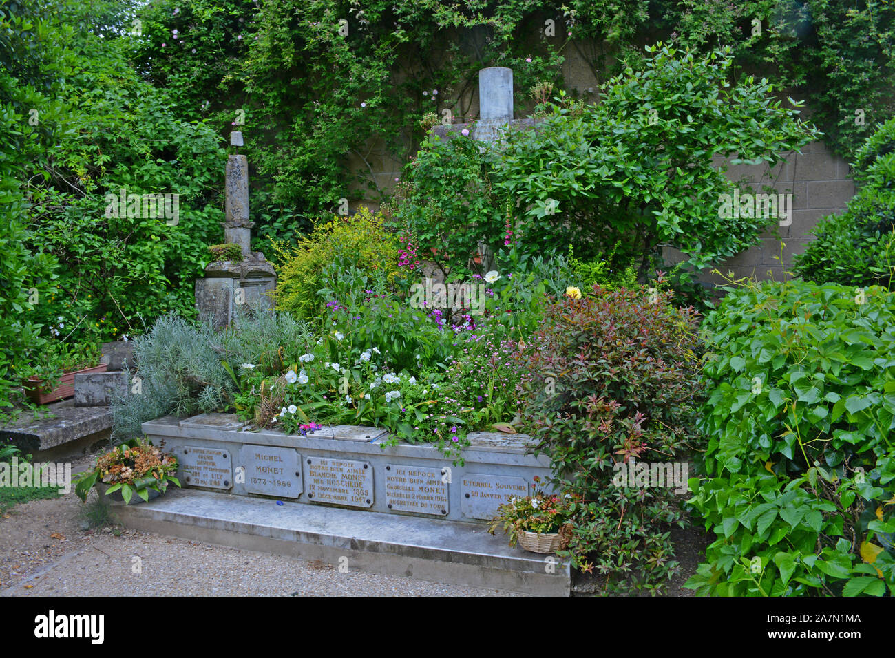Tomb Of Claude Monet High Resolution Stock Photography and Images - Alamy