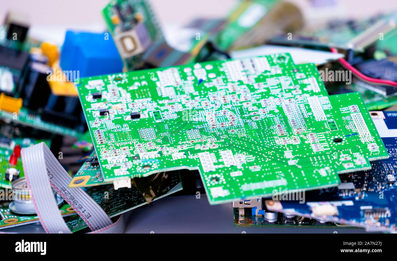Electronic waste africa hi-res stock photography and images - Alamy