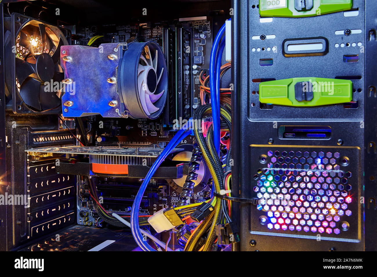 Inside of computer cpu hi-res stock photography and images - Alamy
