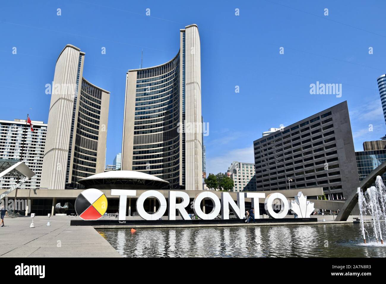 Toronto City Hall Plaza, featuring the iconic Toronto sign, Toronto ...