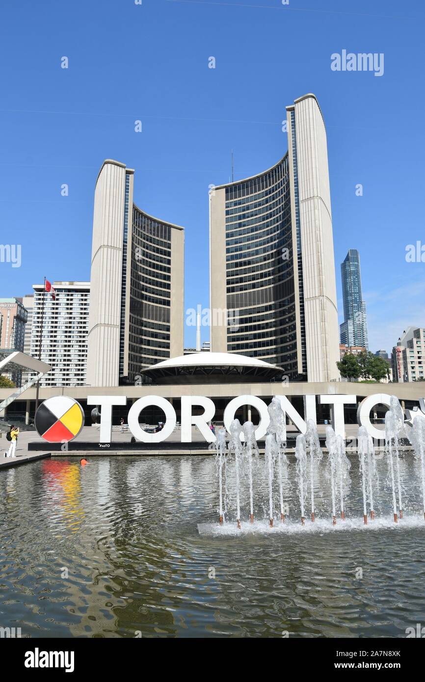 Toronto City Hall Plaza, featuring the iconic Toronto sign, Toronto ...