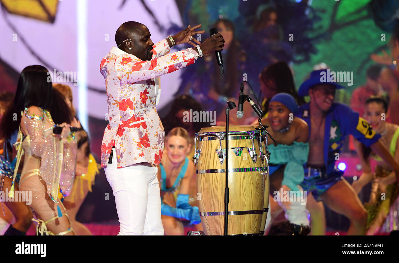 Akon performing during the MTV Europe Music Awards 2019, held at the ...