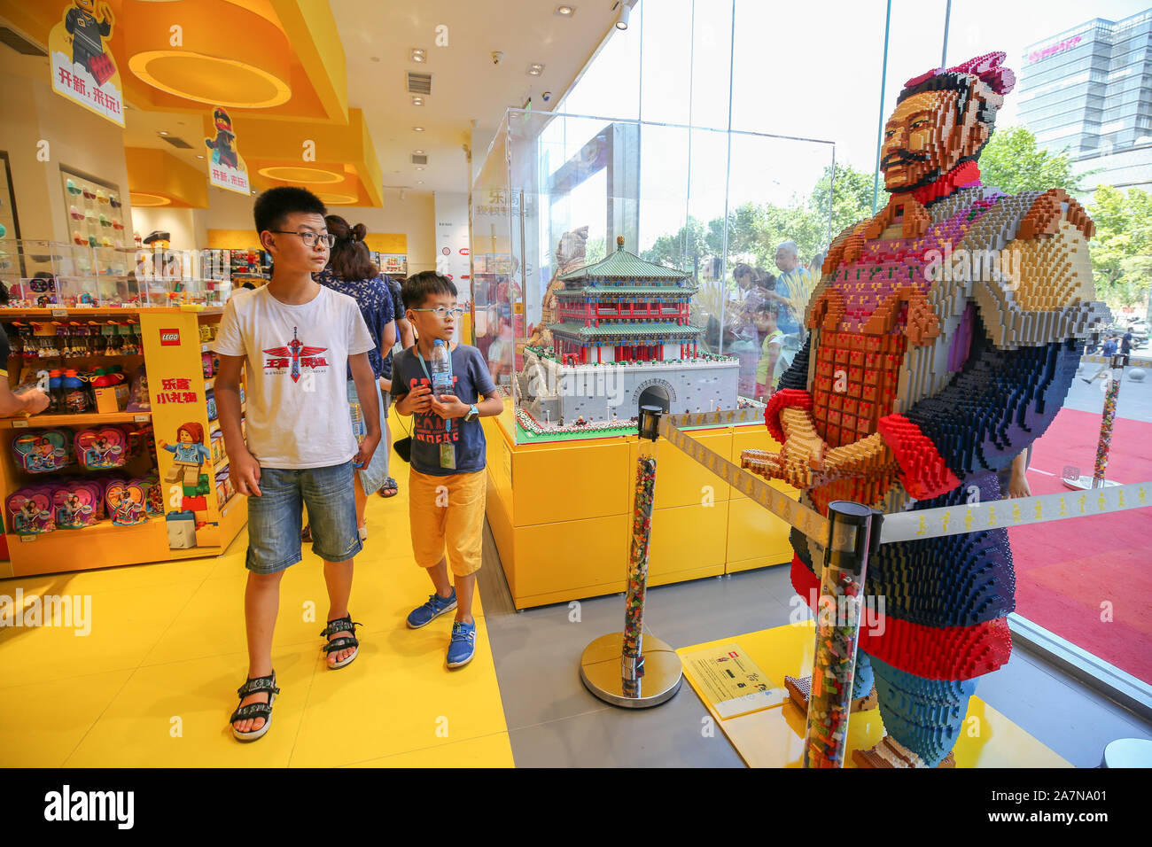 Consumers in the first LEGO store in northwest China in Xi'an city ...