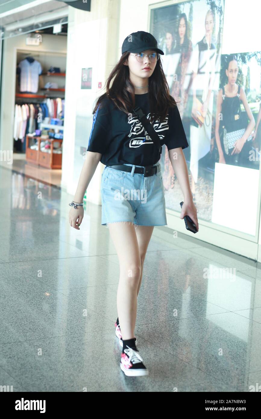 Chinese actress Jelly Lin or Jelly Lin arrives at the Beijing Capital ...