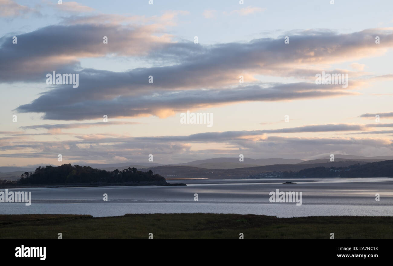 Sunrise Over Morecambe Bay. Grange Over Sands Cumbria Stock Photo - Alamy