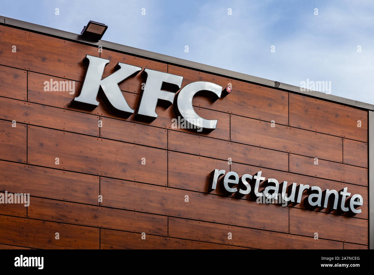 Kfc symbol hi-res stock photography and images - Alamy