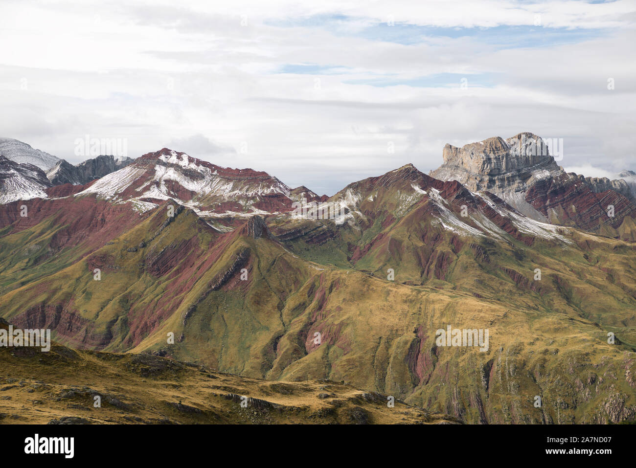 Acher Castle Peak in Oza Valley in Spanish Pyrenees Stock Photo - Alamy