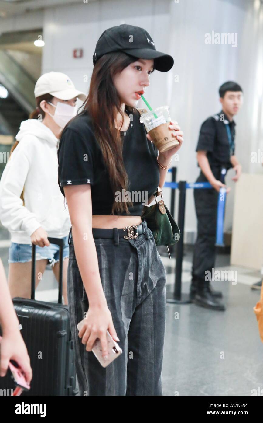 Chinese singer Cheng Xiao of South Korean-Chinese girl group Cosmic ...