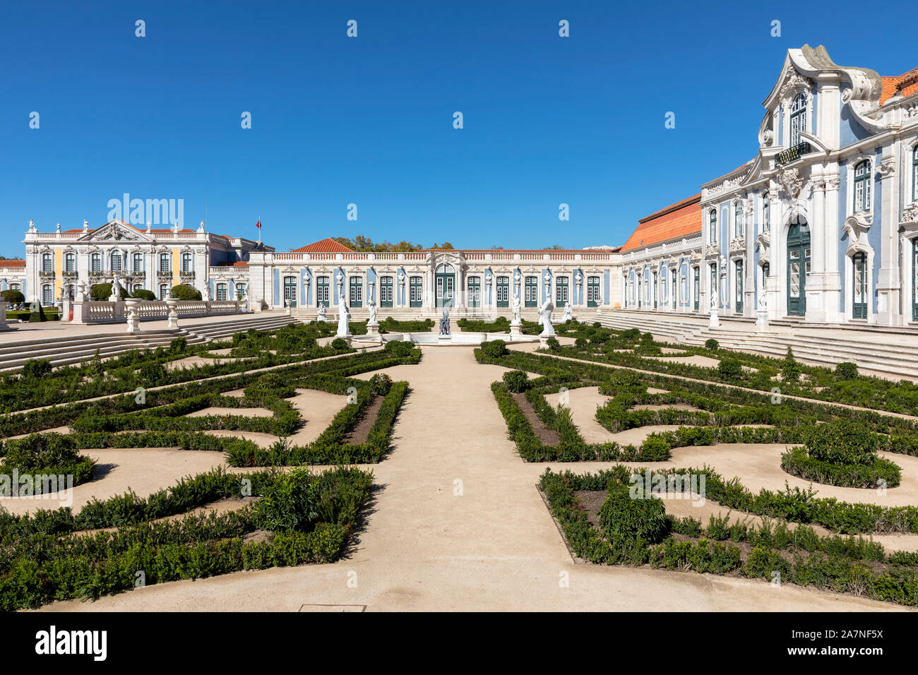Queluz palace hi-res stock photography and images - Alamy