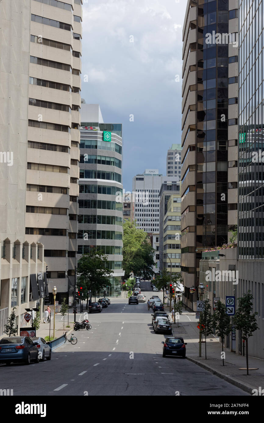 Montreal office exterior hi-res stock photography and images - Alamy