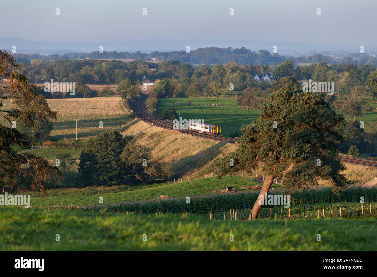 Arriva Northern rail class 156 sprinter train 156454 passing How (east ...