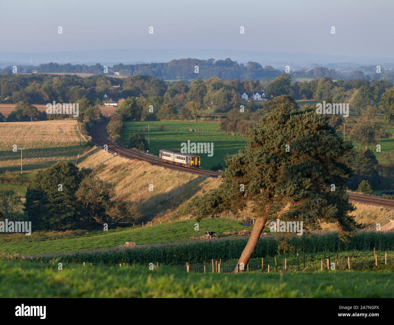 Arriva Northern rail class 156 sprinter train 156454 passing How (east ...