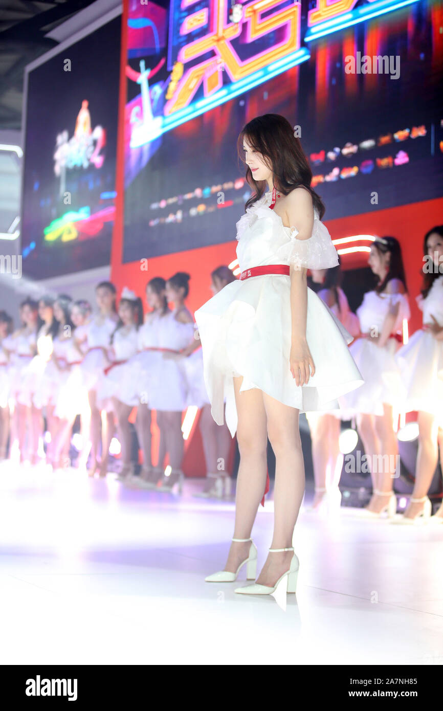 A Chinese showgirl poses during the 17th China Digital Entertainment ...