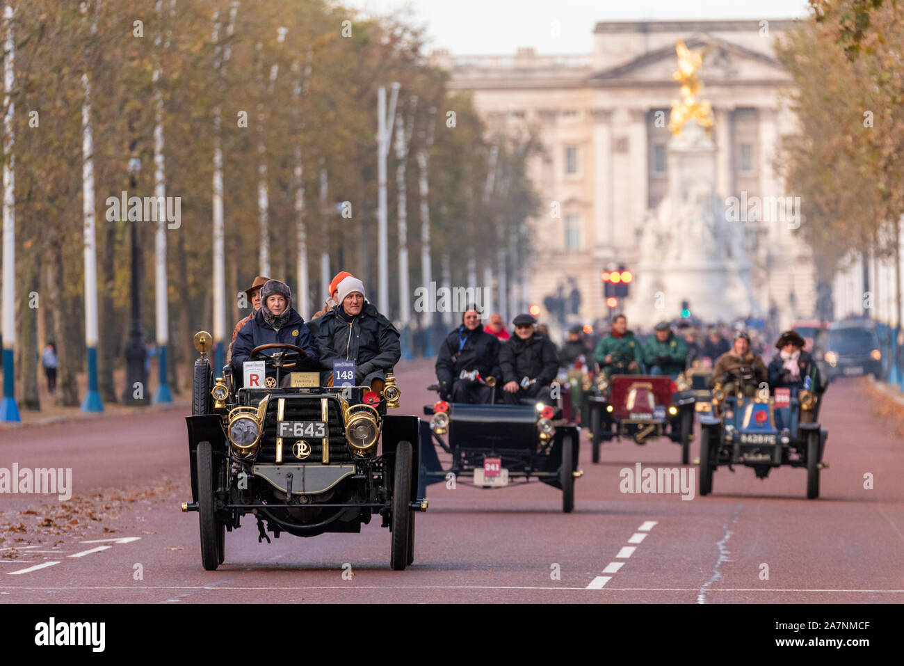 Old vehicle 1902 hi-res stock photography and images - Alamy