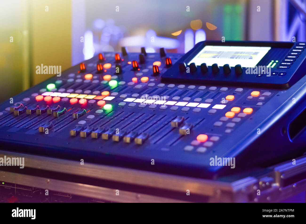 Digital Clubbing High Resolution Stock Photography and Images - Alamy