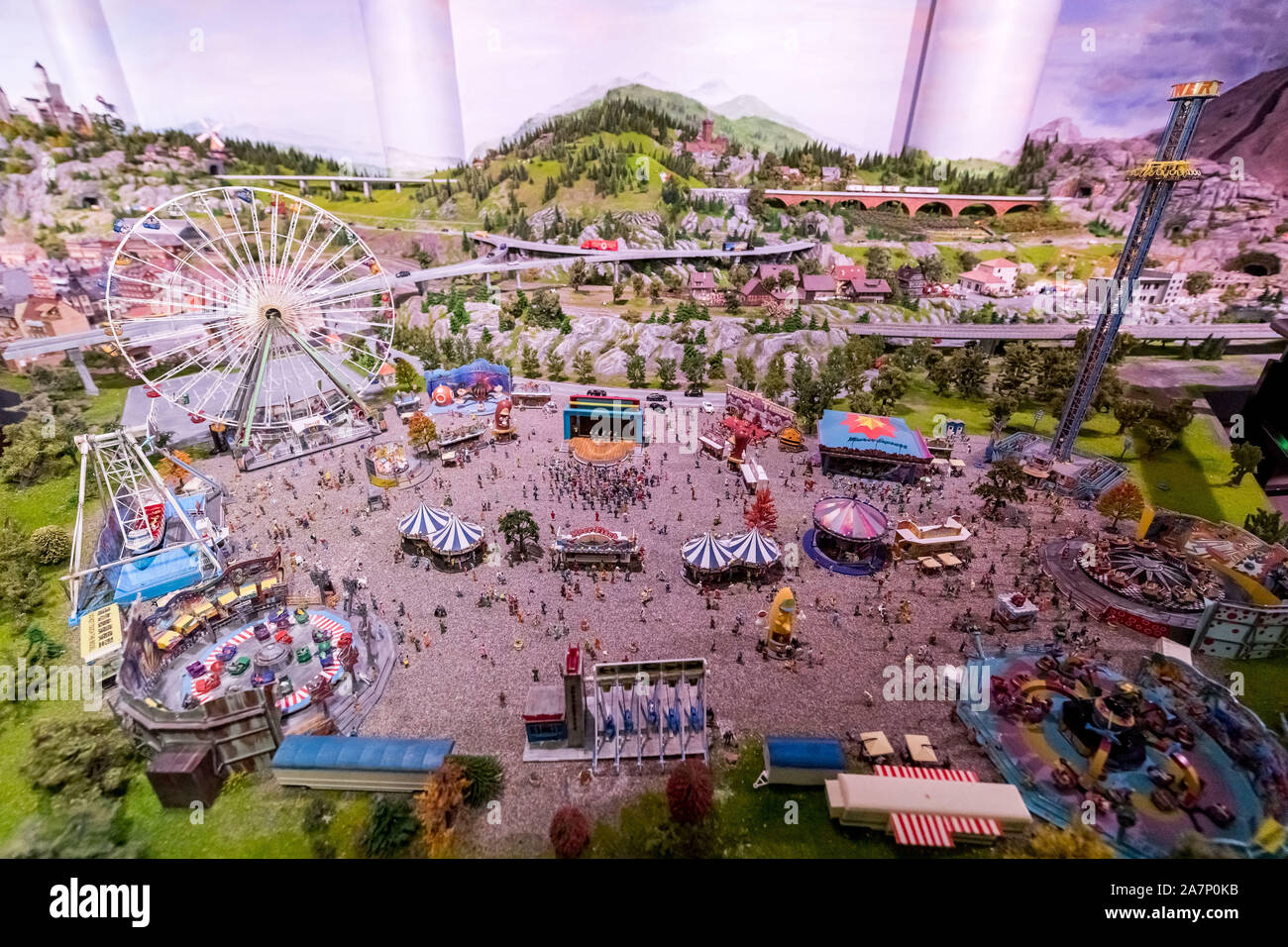 View of the miniature artworks capturing the Shanghai's history and ...