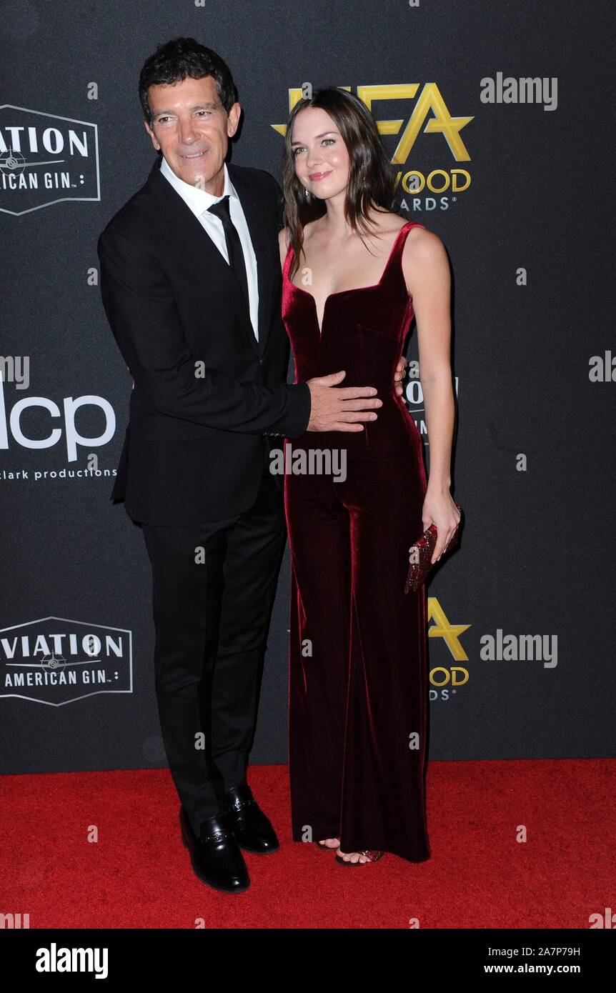 Beverly Hills, CA. 3rd Nov, 2019. Stella Banderas, Antonio Banderas at ...