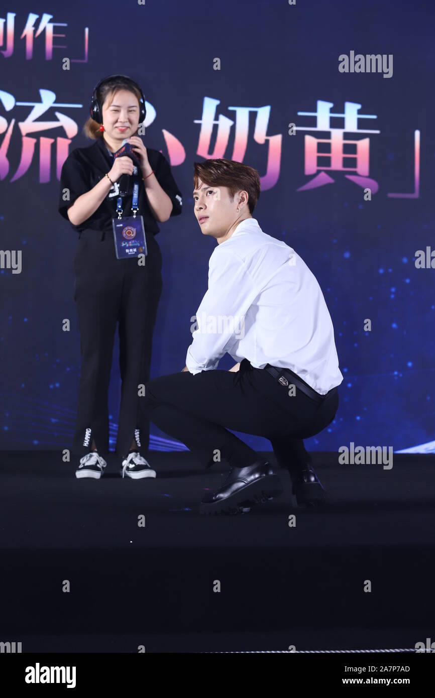 Jackson wang singer hi-res stock photography and images - Alamy