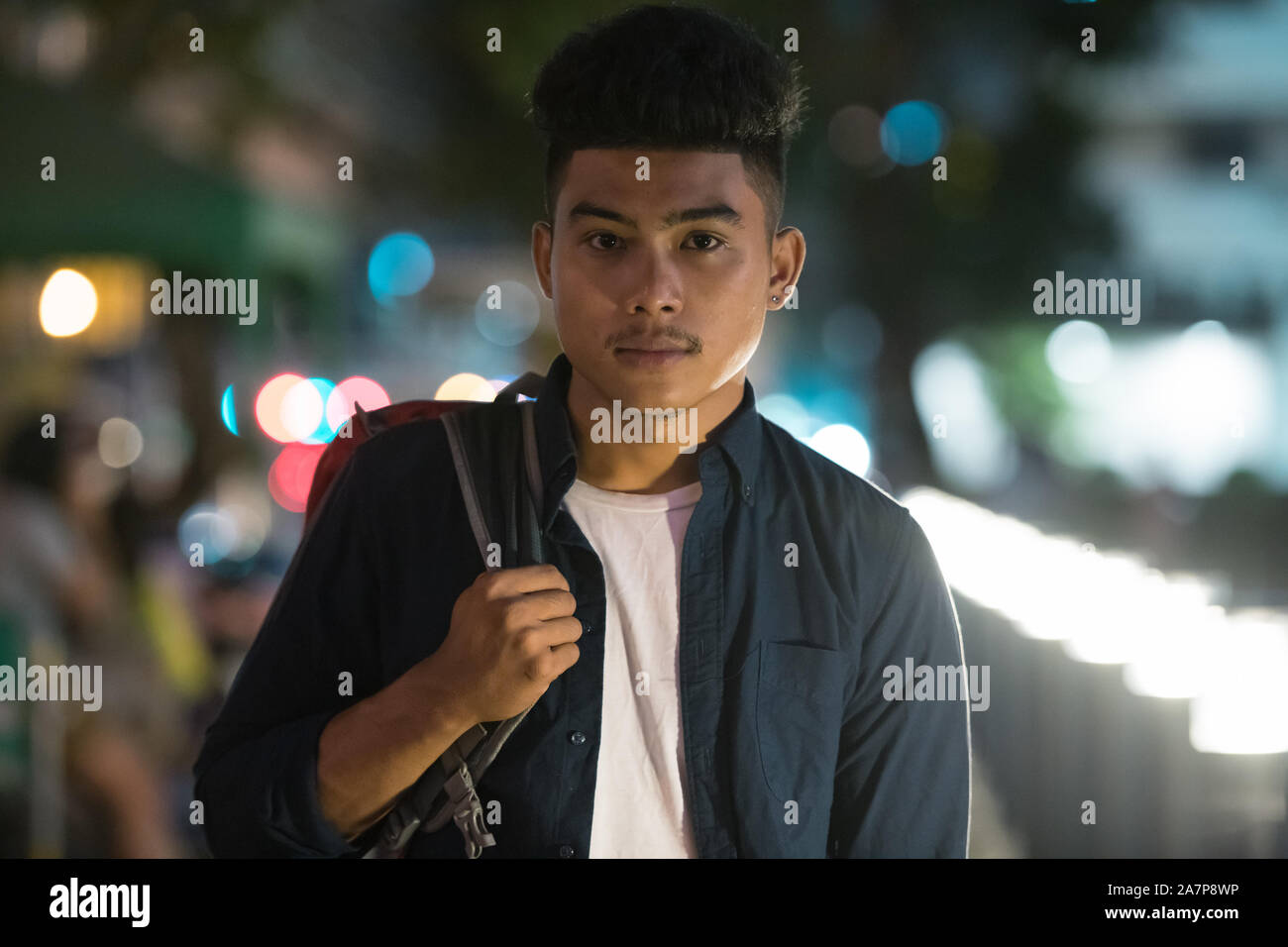 Asian streets night hi-res stock photography and images - Alamy