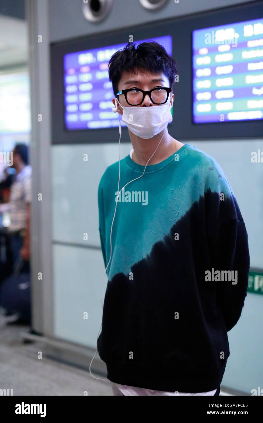Chinese singer Fan Chengcheng, the younger brother of actress Fan ...
