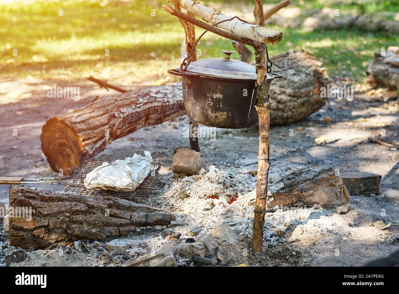 Family cooking kettle flame hi-res stock photography and images - Alamy