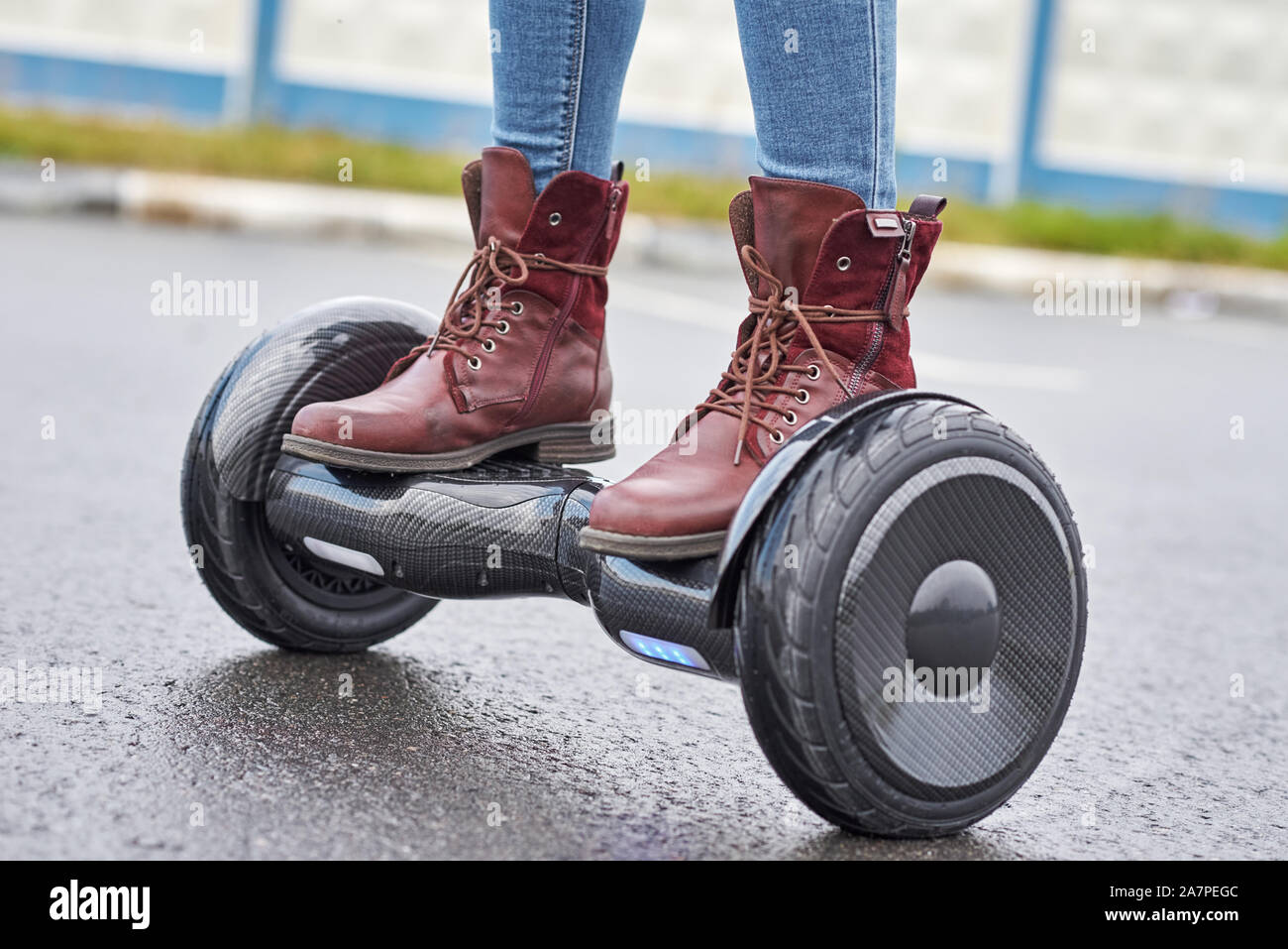 Balancing on board with feet hi-res stock photography and images - Alamy