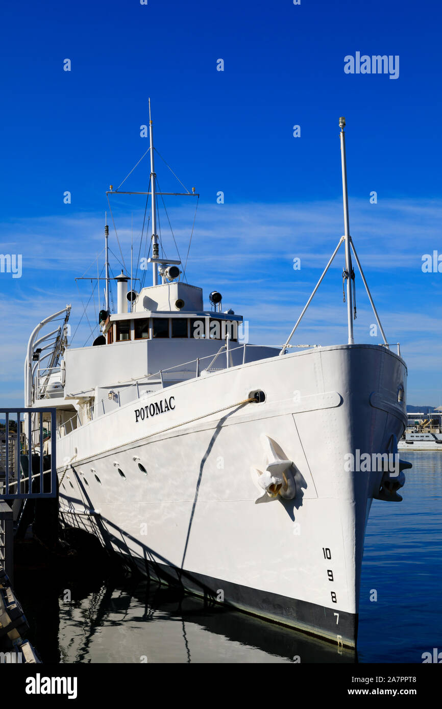 Uss roosevelt hi-res stock photography and images - Alamy