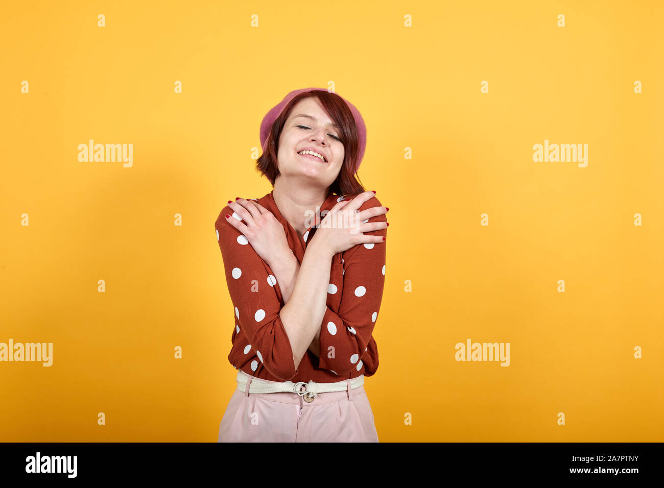 Hugging oneself hi-res stock photography and images - Alamy