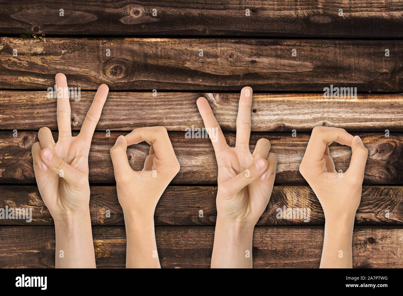 Helping signs hi-res stock photography and images - Alamy