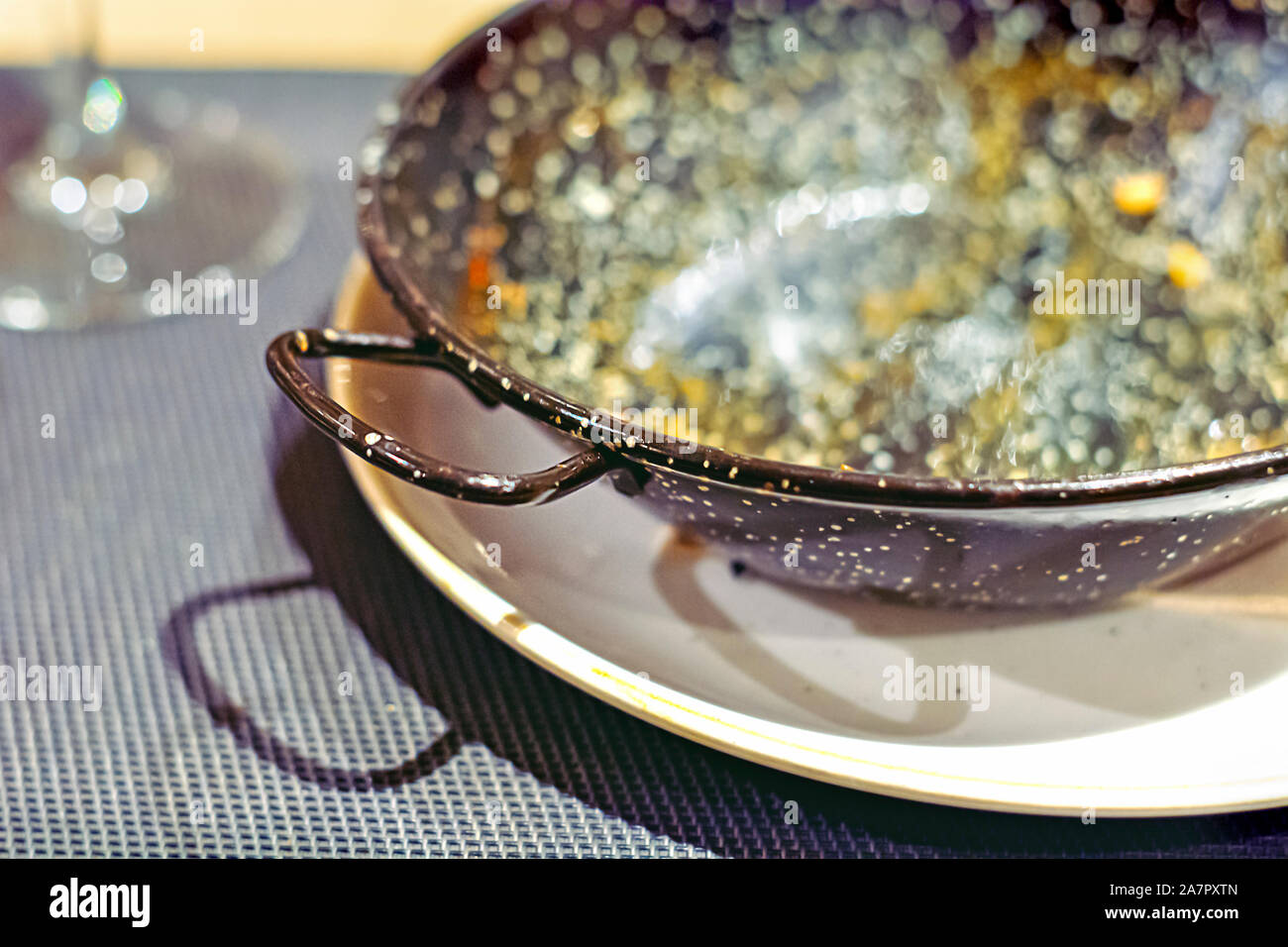 Empty dinner plate after meal hi-res stock photography and images - Alamy