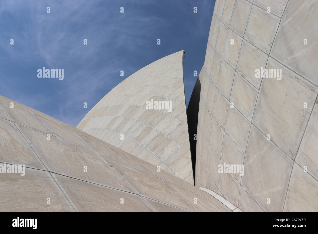 Minimal architecture hi-res stock photography and images - Alamy