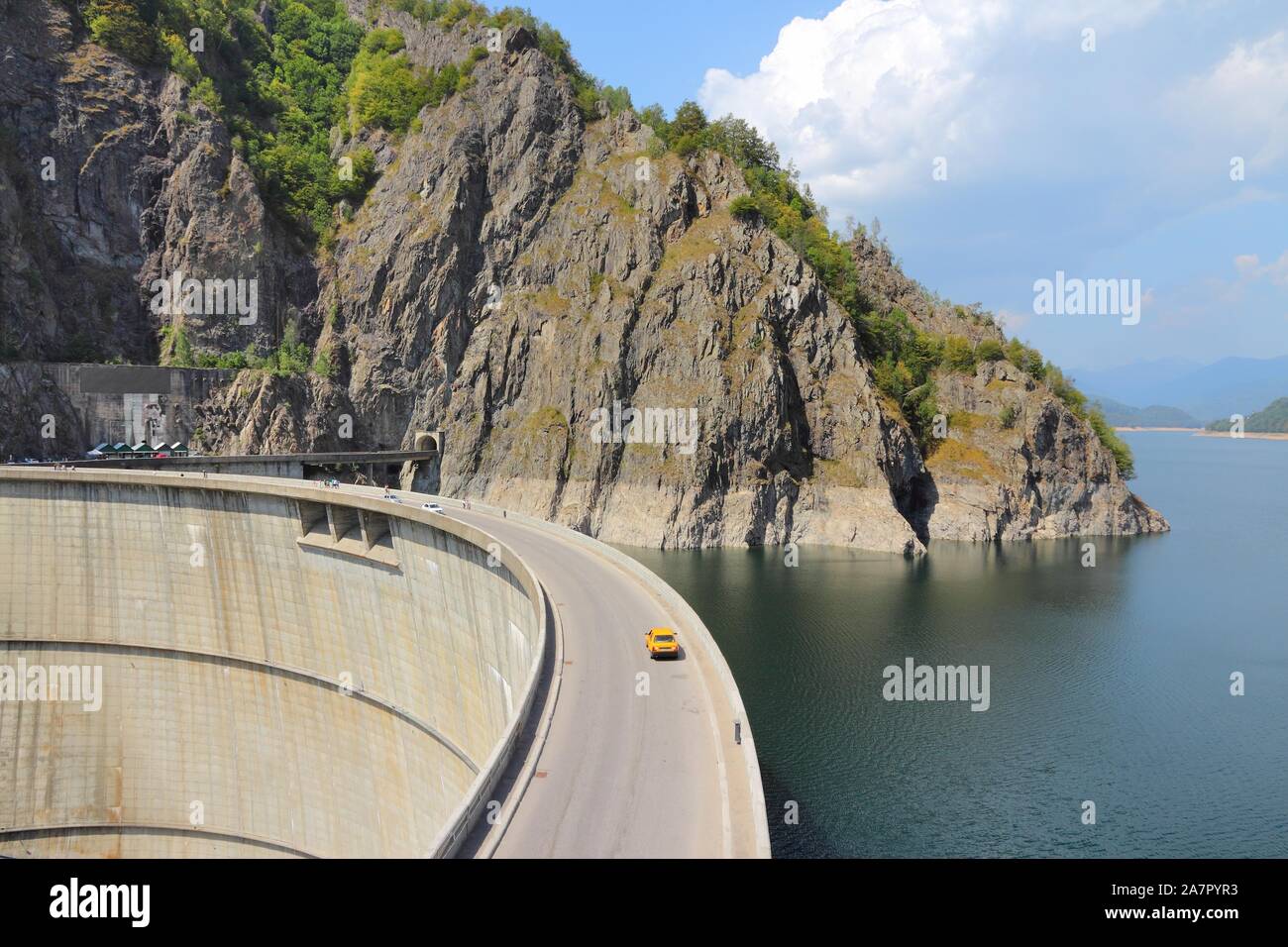Vidraru hydro power plant hi-res stock photography and images - Alamy
