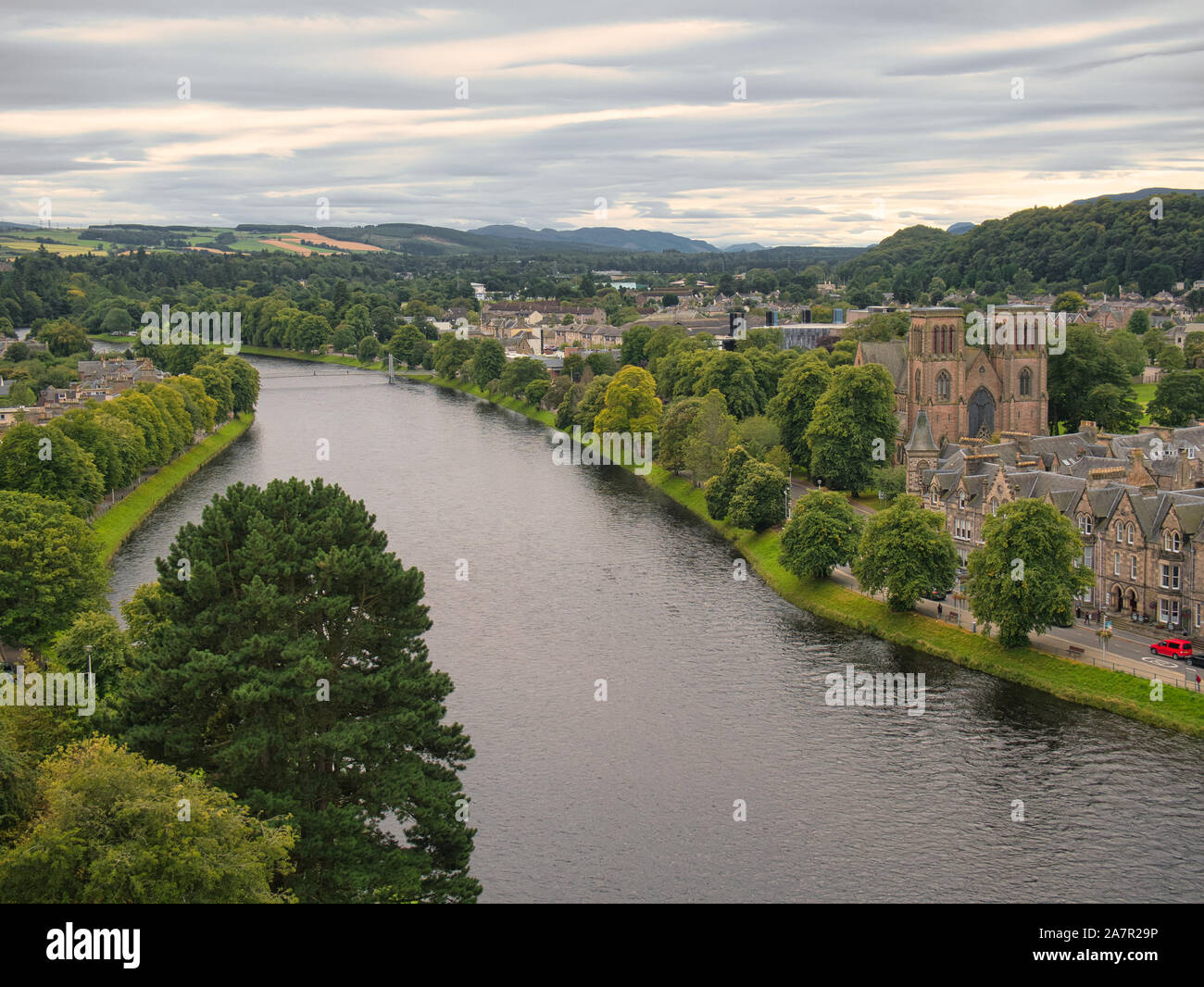 Loch ness aerial hi-res stock photography and images - Alamy