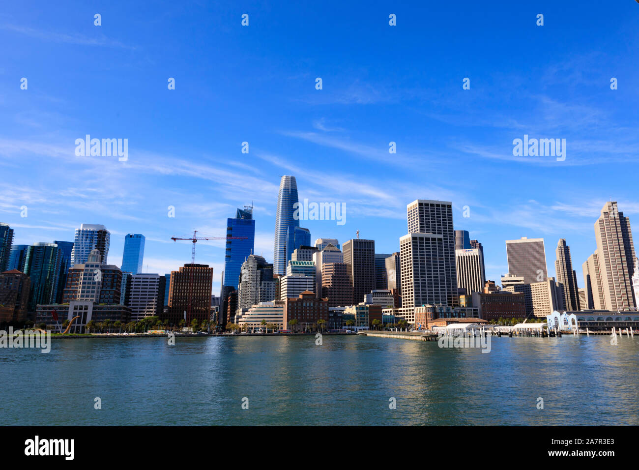 American skyscrapers hi-res stock photography and images - Alamy