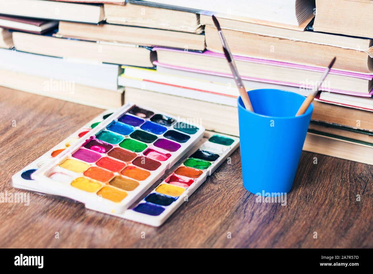 Book stack watercolor hi-res stock photography and images - Alamy