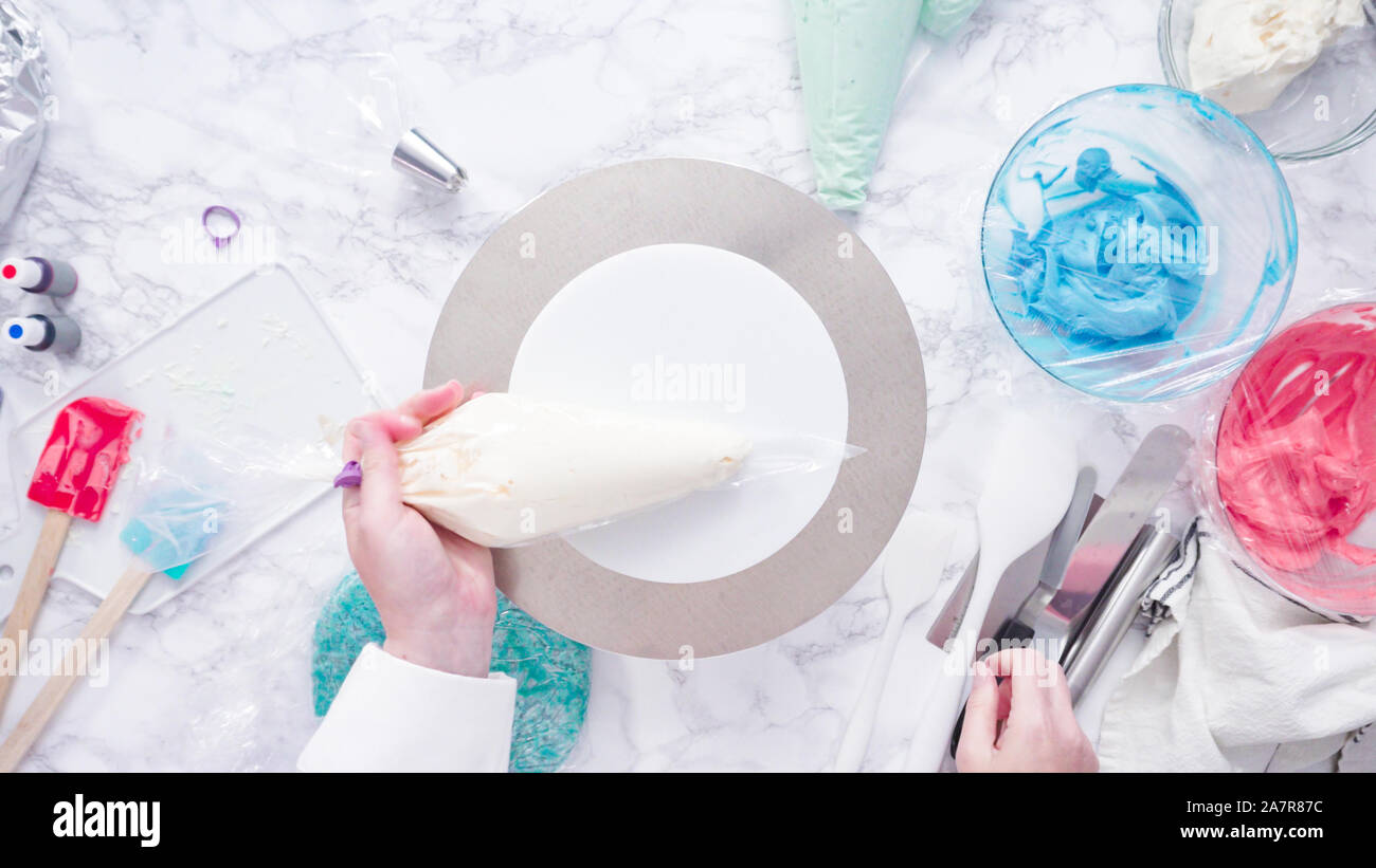 Stacking cake layers create hi-res stock photography and images - Alamy