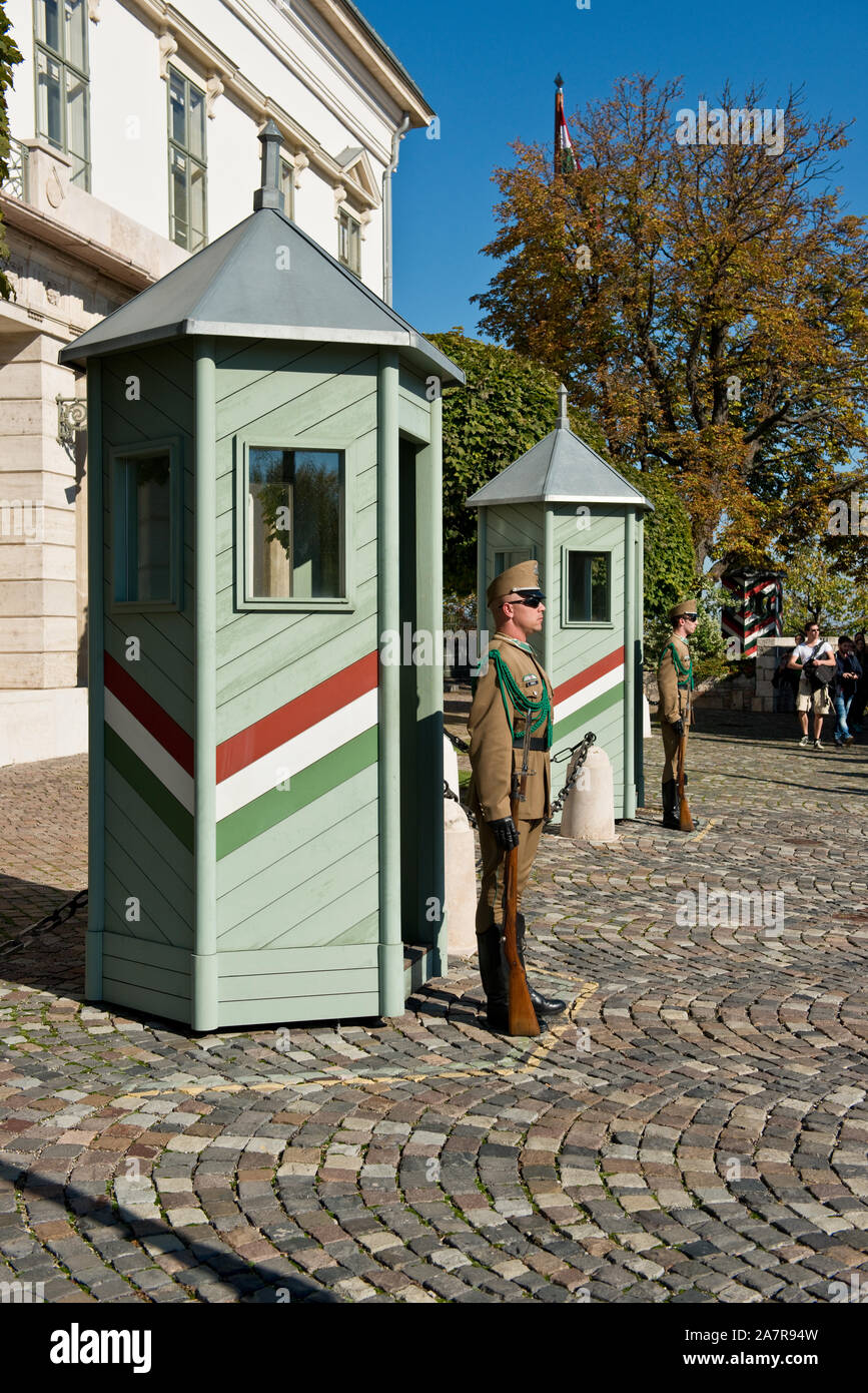 Sentry guard soldiers outside in front of the Hungarian Presidential ...