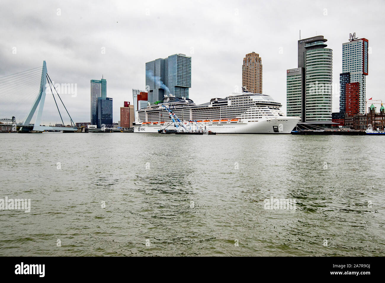 Msc Grandiosa Ship High Resolution Stock Photography and Images - Alamy