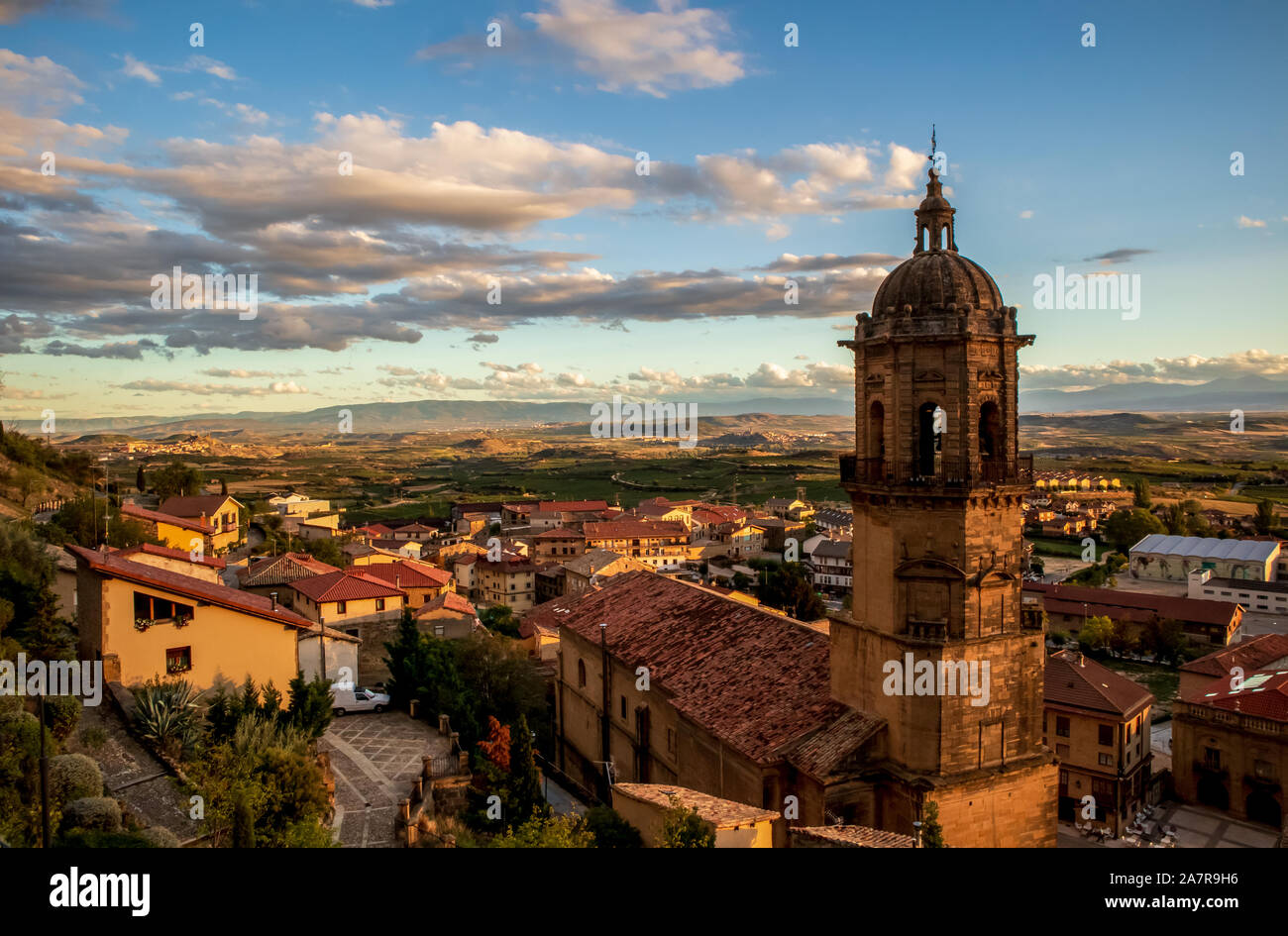 Bastida hi-res stock photography and images - Alamy