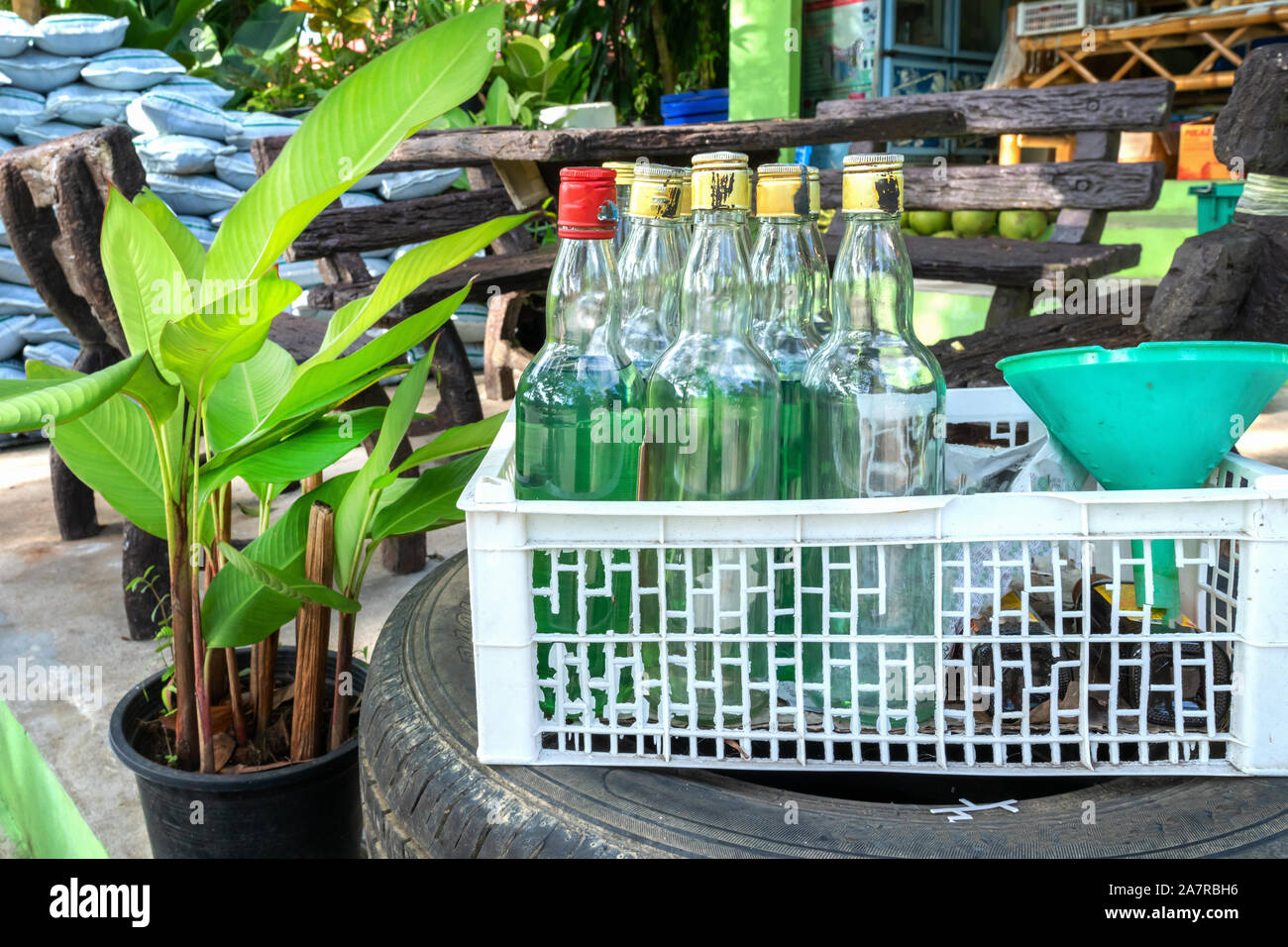 Fuel crate hi-res stock photography and images - Alamy