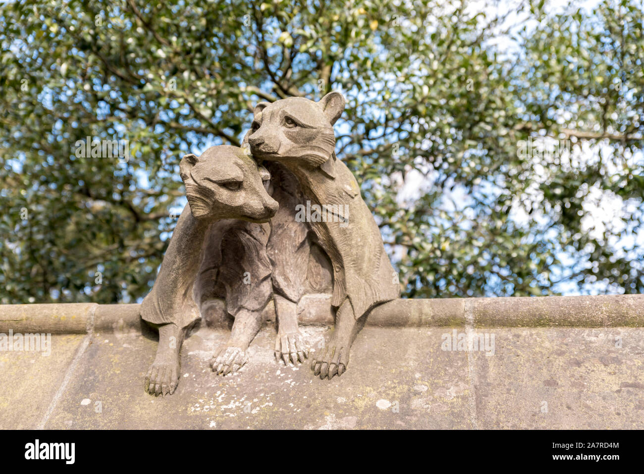 Animal statue, on the walls of Cardiff castle, in Wales, UK Stock Photo ...