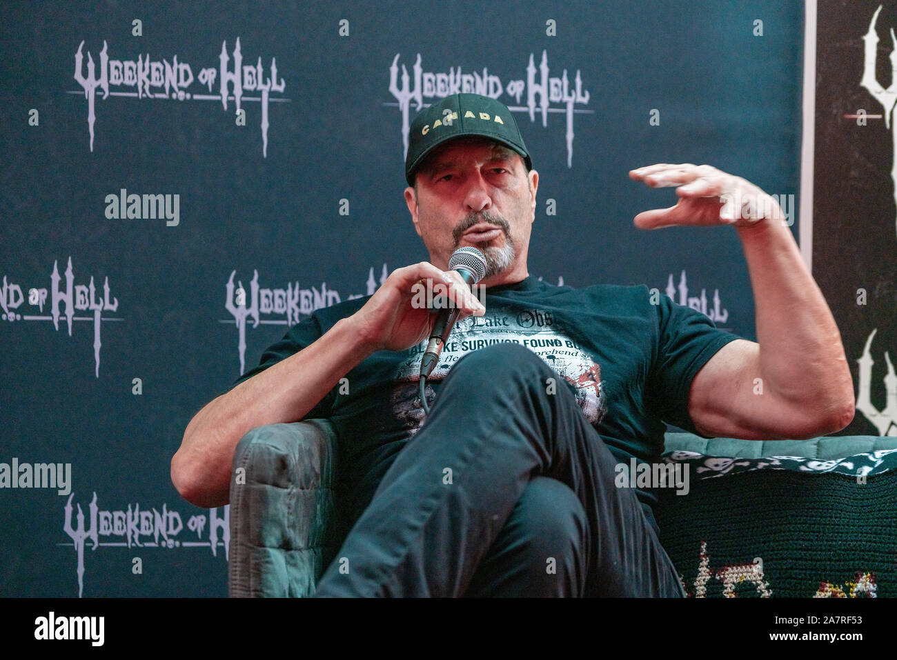 Wrong turn 2 dead end hi-res stock photography and images - Alamy