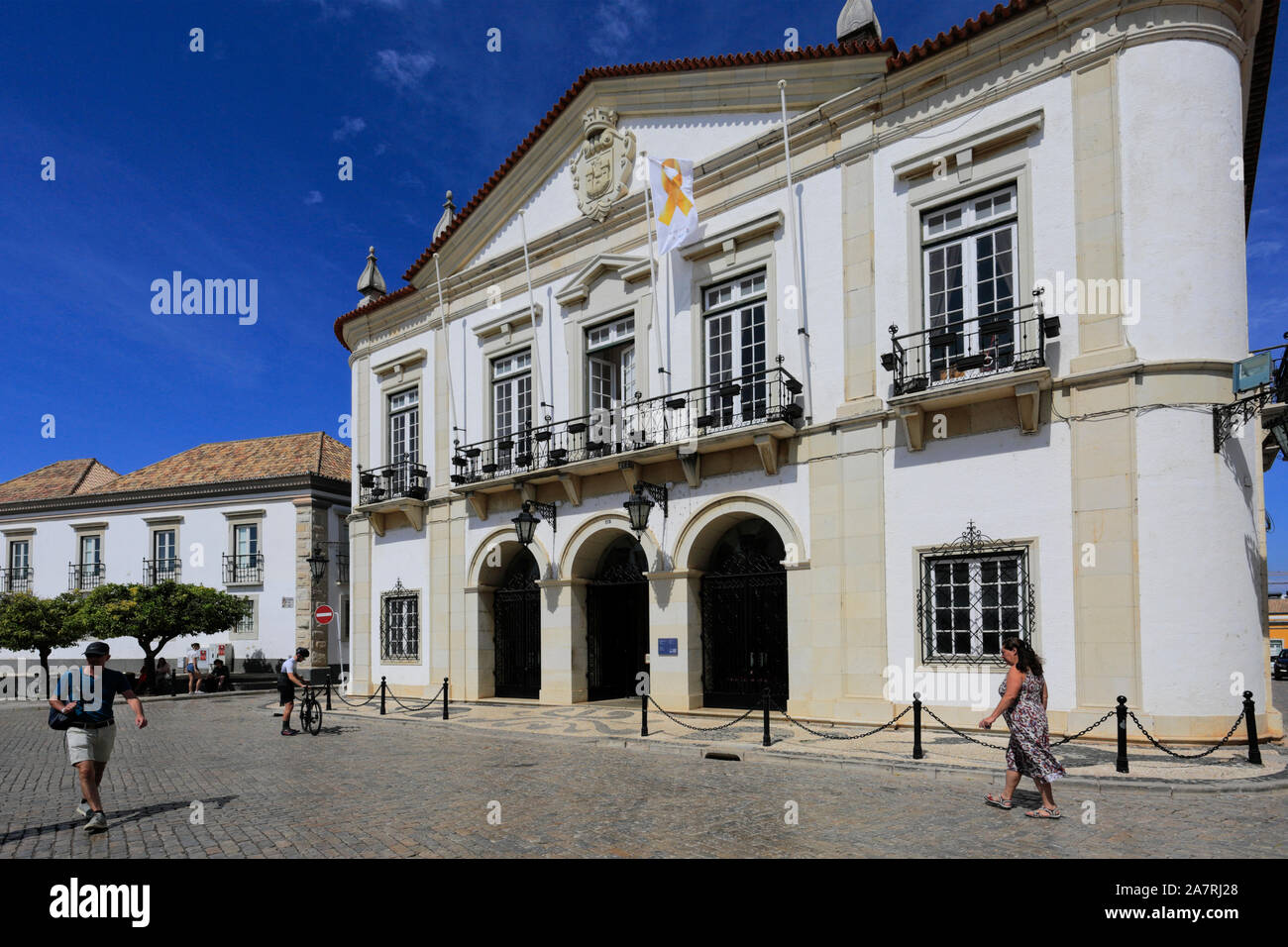 Faro city hall hi-res stock photography and images - Alamy