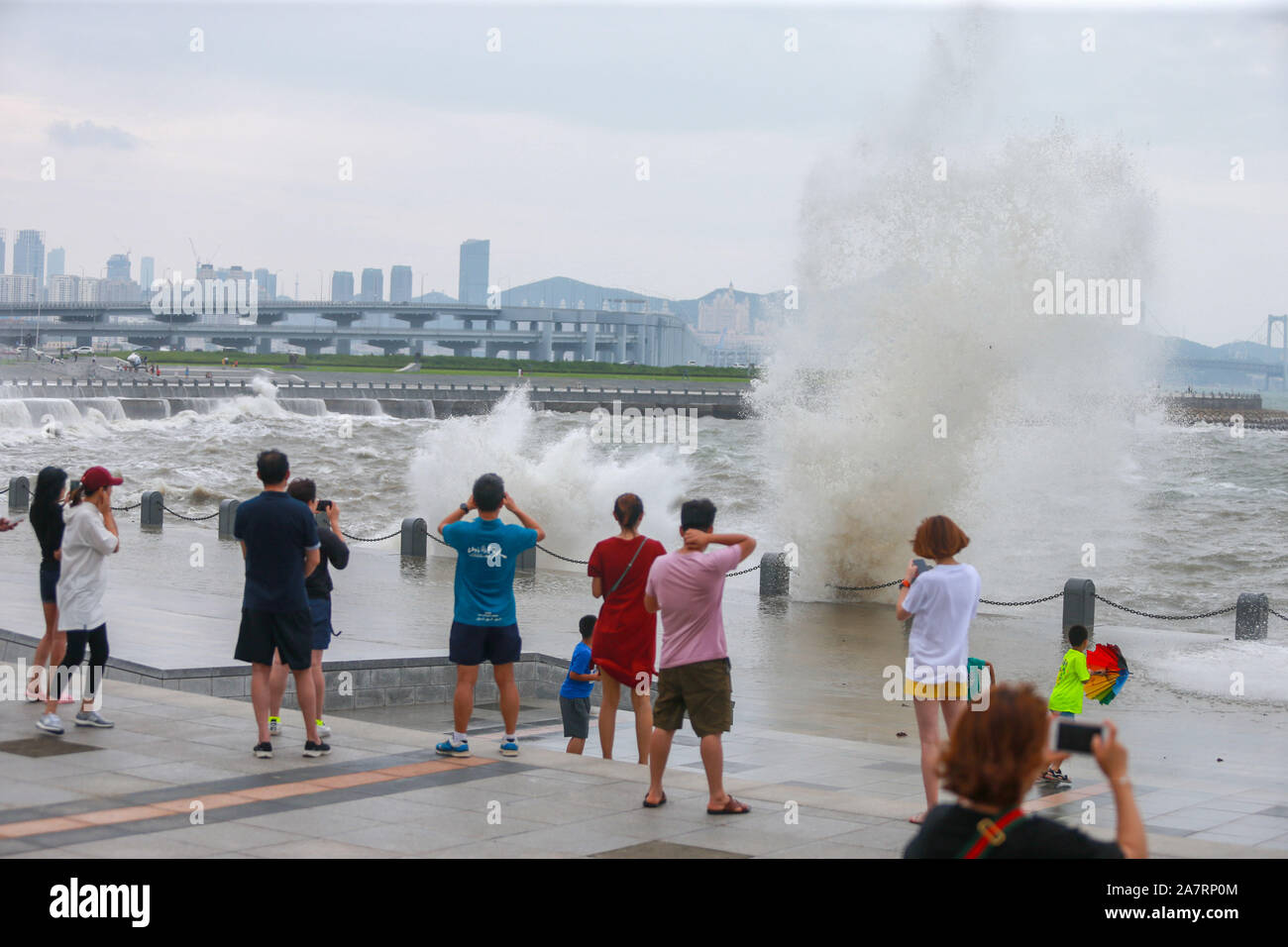 Typoon hi-res stock photography and images - Alamy