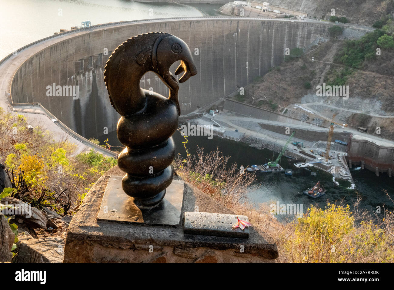 Kariba Dam Lake Kariba Zambia/Zimbabwe border on the Zambezi river & A ...